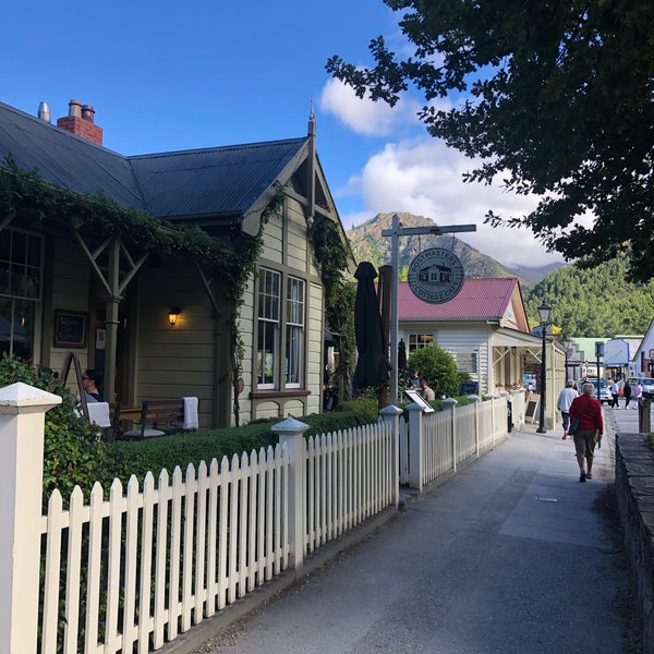 Postmasters Residence - Restaurant in Arrowtown