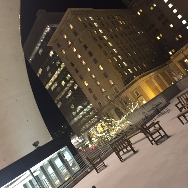 Rainier Square (Now Closed) - Structure in Seattle Central Business ...