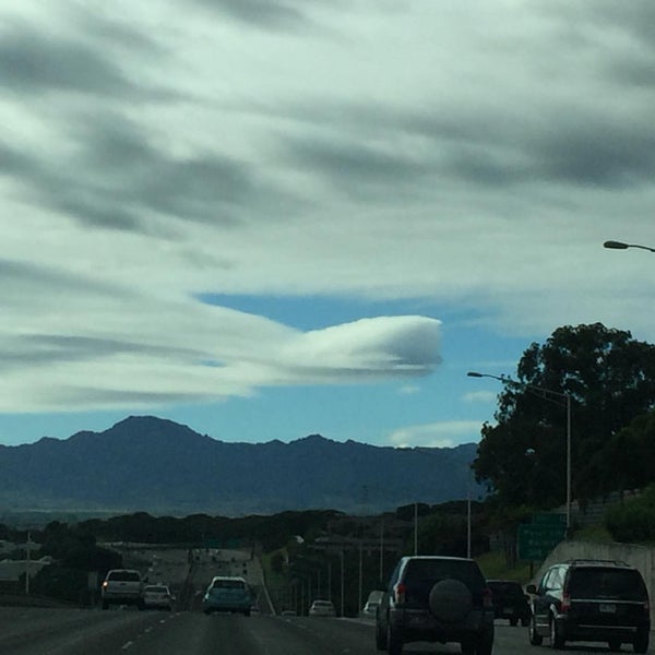 Kaamilo Street Overpass