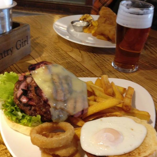 The Country Girl - 12 tips from 222 visitors