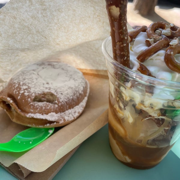 Double Rainbow Cafe - 1 tip from 255 visitors