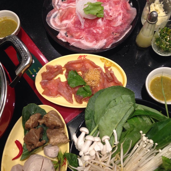 MK Buffet (เอ็มเค บุฟเฟต์) - Hotpot Restaurant