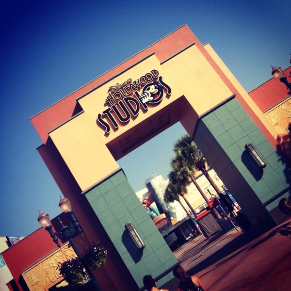 Main Entrance Hollywood Studios - Walt Disney World Resort - Disney's ...