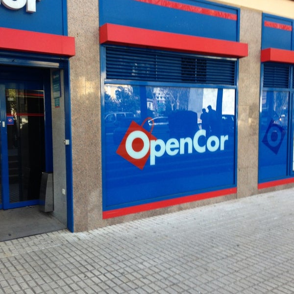 Supercor Exprés (Now Closed) - Food and Beverage Retail in Marbella