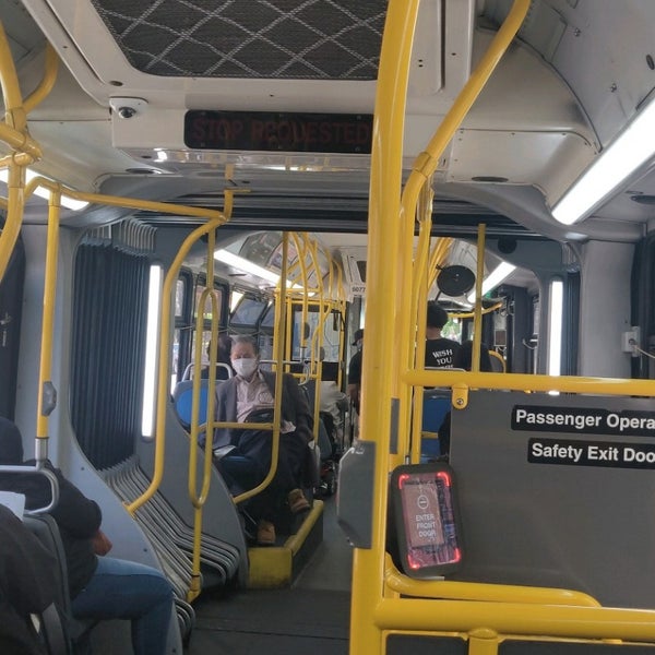 MTA Bus - W 125 St & Amsterdam Av (Bx15/M11/M100/M101/M104 ...