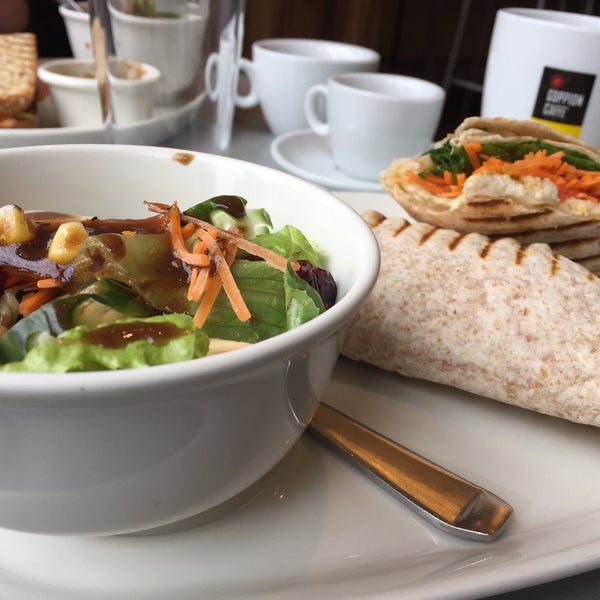 Rachel's Coffee House - Café in Davisville