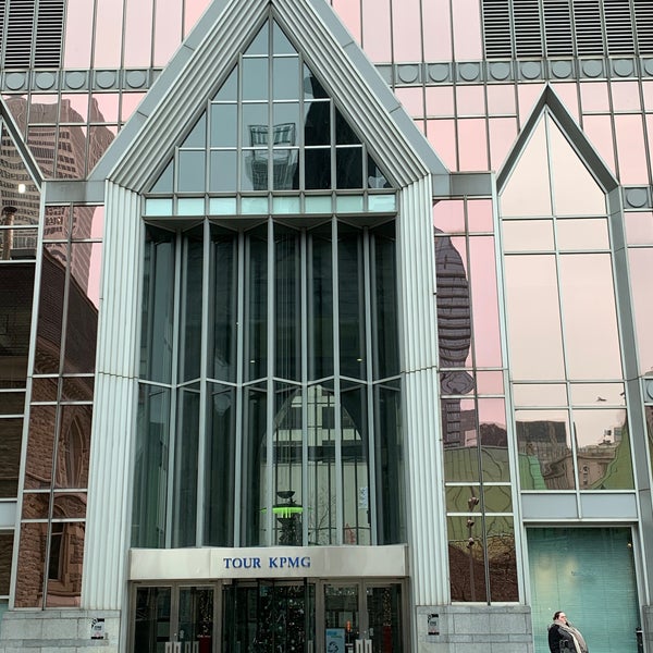 Tour KPMG - Building in Montréal
