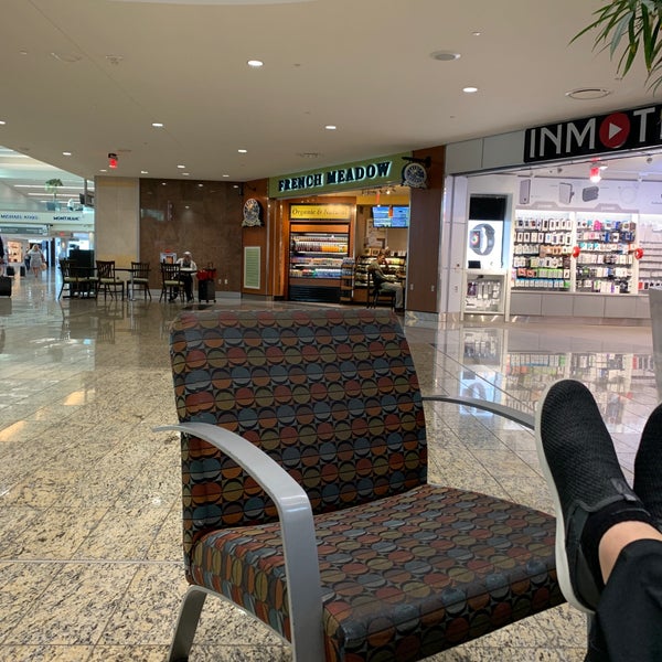 Concourse F Food Court - Concourse F