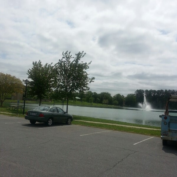 Photos at Pineville Lake Park - 6 tips from 186 visitors