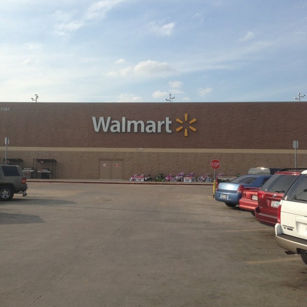 Photos at Walmart Supercenter - Downtown Pasadena - 12 tips from 606 ...
