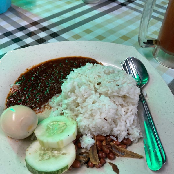 Nasi Lemak Buluh Best - Pantai Hillpark - 1-5, Ground Floor