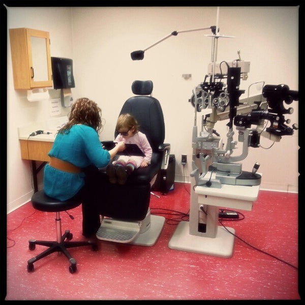 University Of Waterloo Optometry Clinic - 1 tip