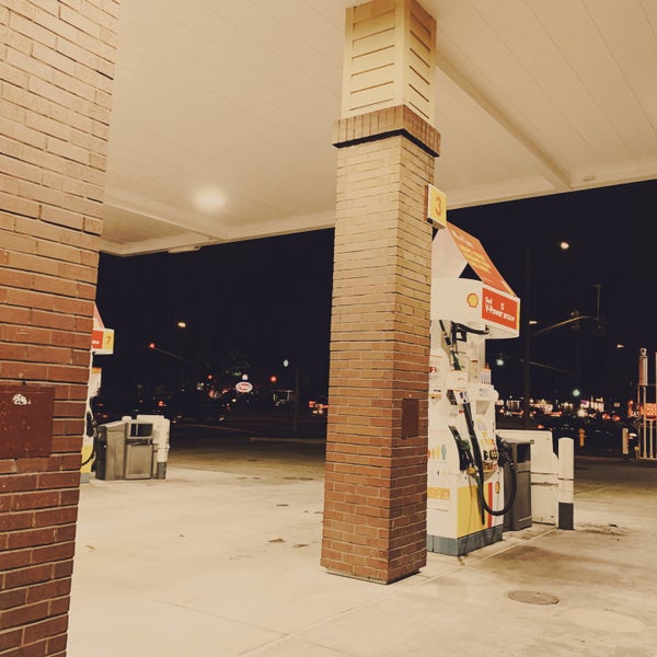 Shell - Fuel Station in San Jose