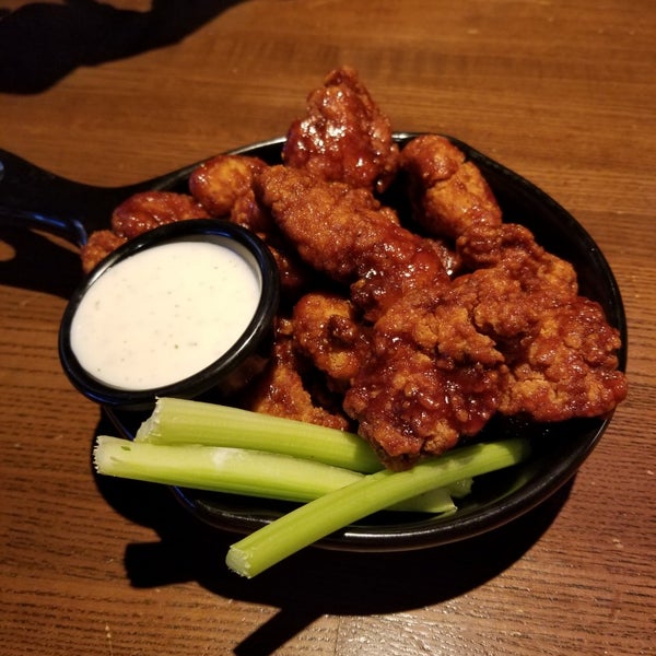 TGI Fridays - American Restaurant in Simi Valley
