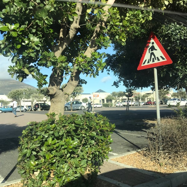 Longbeach Mall - 2 tips from 444 visitors