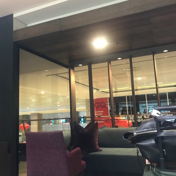 SLOW Lounge International Departures - Kempton Park, IGauteng