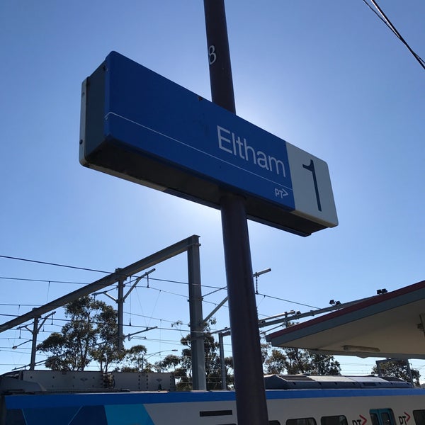Eltham Station - Eltham, VIC