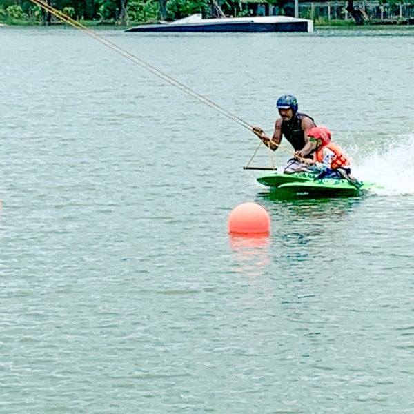Zanook Wake Park - บางบอน, กรุงเทพมหานคร