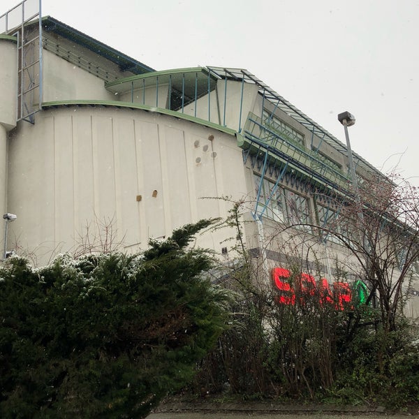 Photos at Rózsadomb Center - Zöldmál - Budapest, Budapest