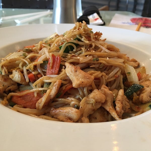 Moshi Sushi Bar - 16 tips from 516 visitors