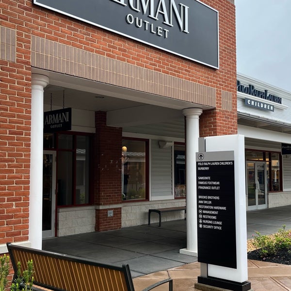 Photos at Leesburg Premium Outlets - Leesburg Corner - Leesburg, VA