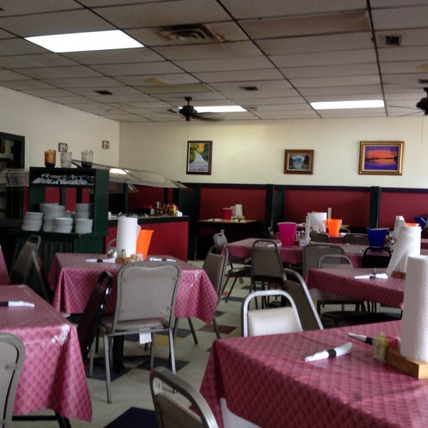 Uncle Bill's Family Restaurant - Crestview, FL