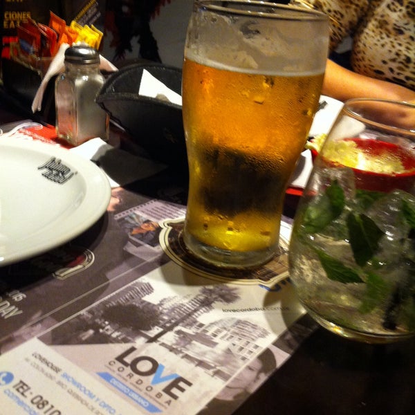 Johnny B. Good - Cocktail Bar in Buenos Aires