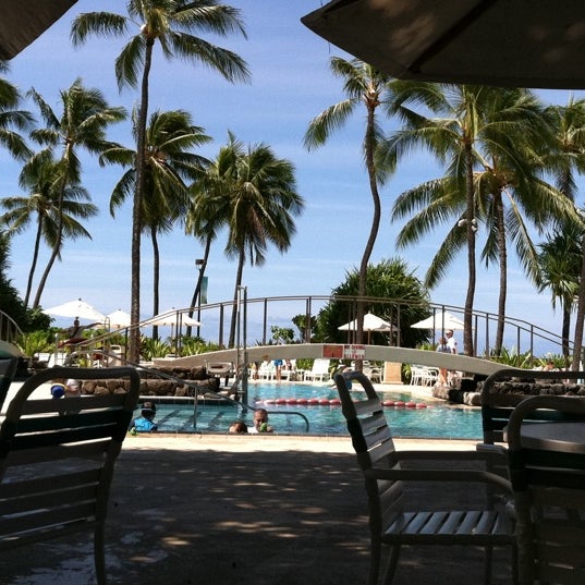 Hale Koa Hotel Poolside - Waikiki - Honolulu, HI
