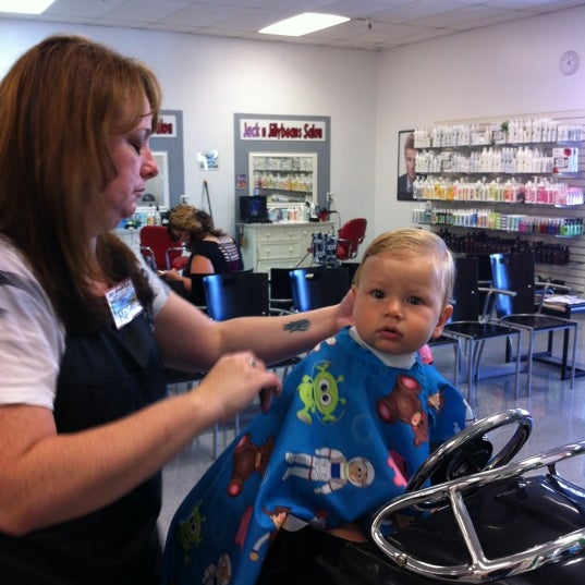 Jack N Jillybeans Salon - 39 visitors