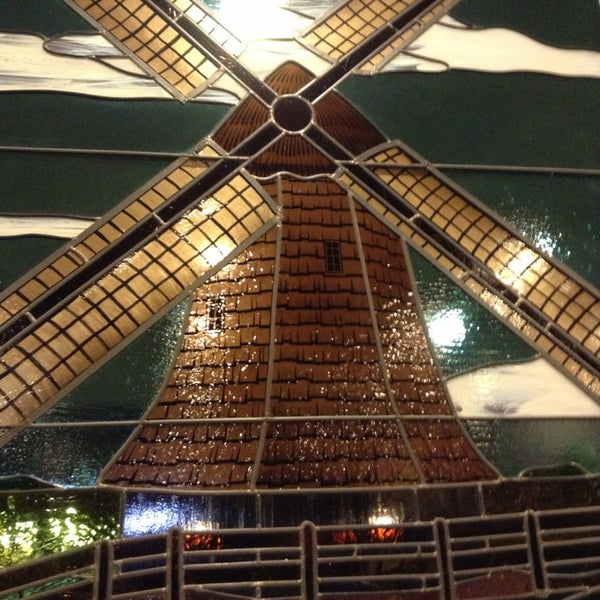 Russ' Restaurant - American Restaurant