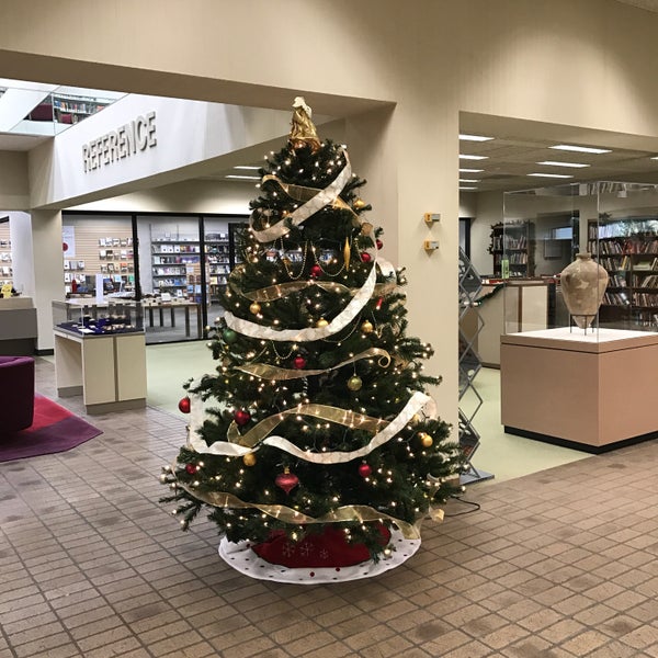 Roberts Library, Southwestern Baptist Theological Seminary - College ...