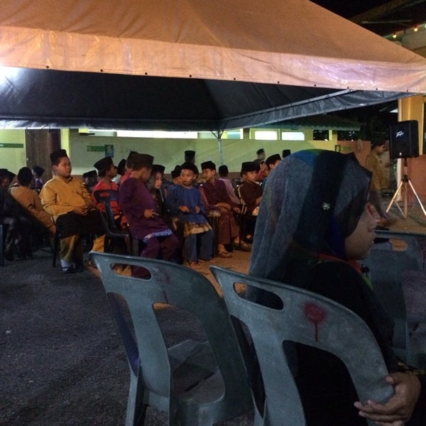 Masjid Jamek Parit Mansor - Mosque in Benut