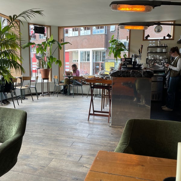 Brandstof - Bar in Jordaan