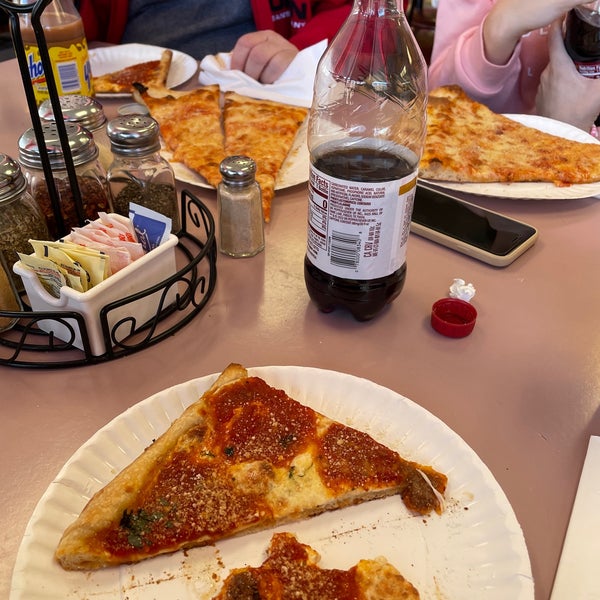 Dee Maria's - Pizzeria in Valley Cottage