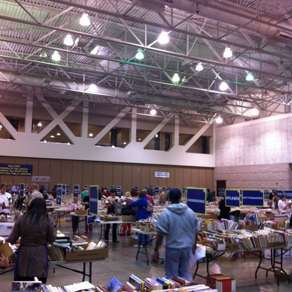 Photos at Macon Centreplex Coliseum and Convention Center - Performing ...