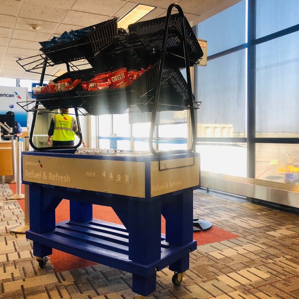 Gate E13 - Airport Gate in Minneapolis