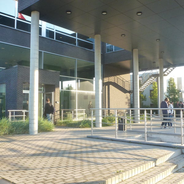 HANTAL | Handelswetenschappen & Bedrijfskunde - College Academic ...