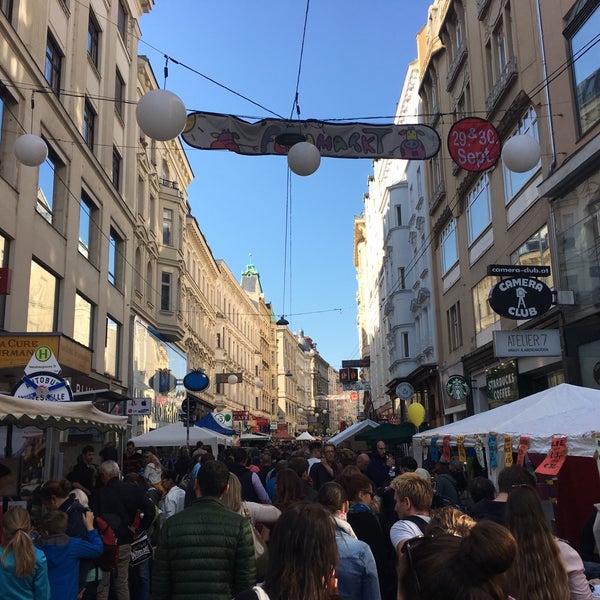 Flohmarkt Neubaugasse - Neubau - Wien, Wien