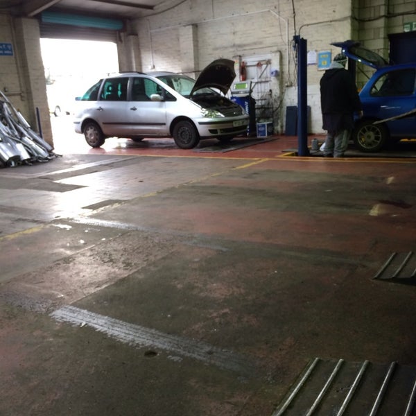 GB Autos Longsight Manchester - Automotive Repair Shop