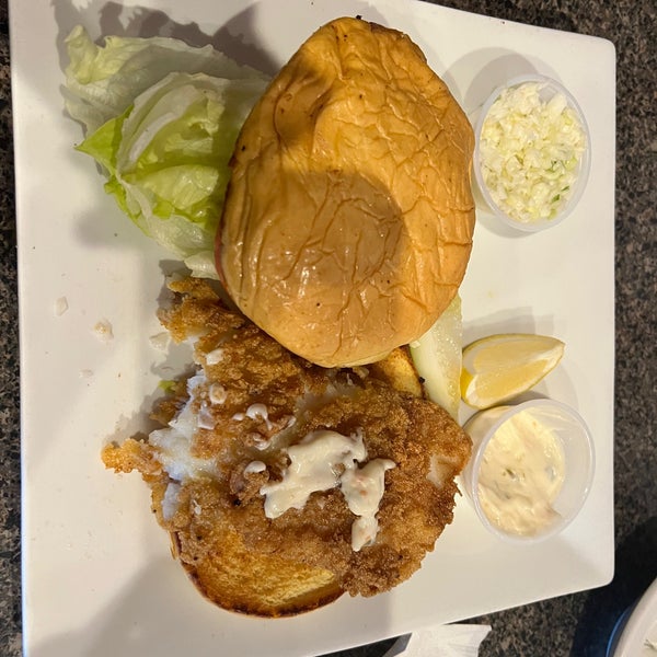 Christo's Restaurant - Greek Restaurant