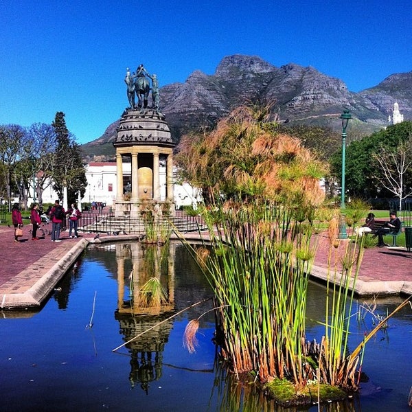 The Company's Garden - Cape Town CBD - Foreshore - Queen Victoria St