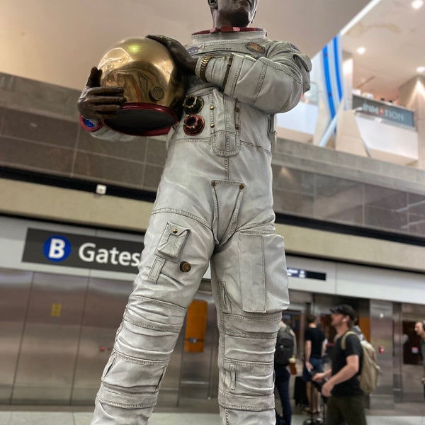 Statue of Jack Swigert, Apollo Astronaut - Denver International Airport ...