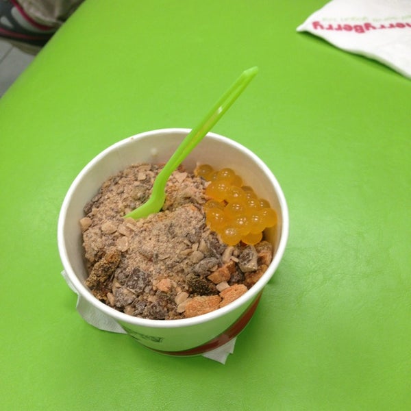 CherryBerry Yogurt Bar - Dessert Shop