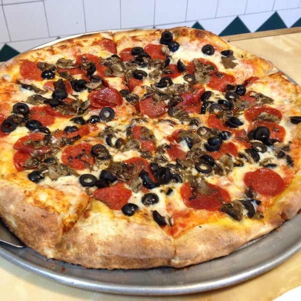 Filippos Pizza - Pizzeria