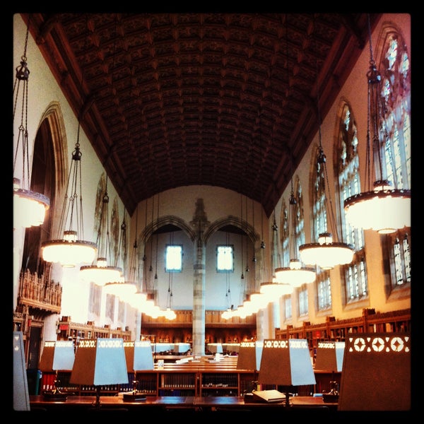 Sterling Memorial Library - College Library in Downtown New Haven