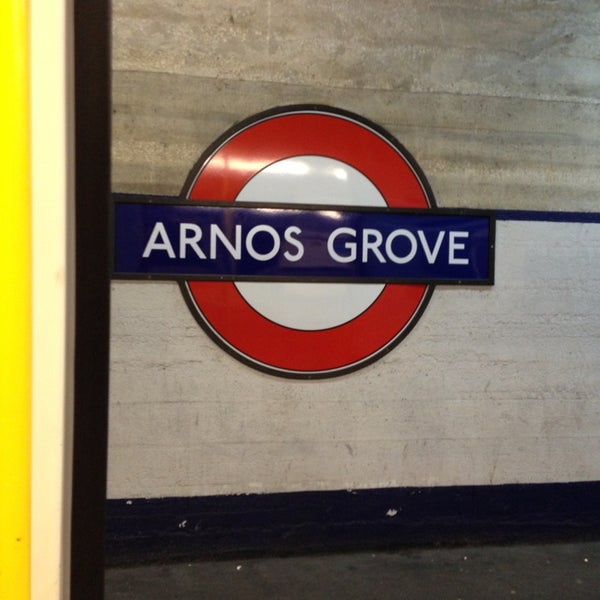 Arnos Grove London Underground Station - Metro Station in London