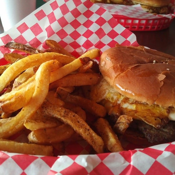 Burgers by Biggs - 18 tips