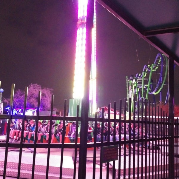 The Riddler Revenge - Theme Park Rides/Attractions in Arlington