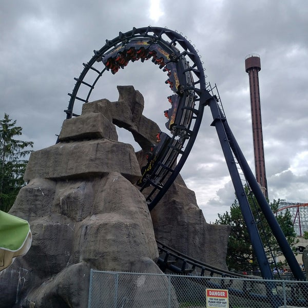 Demon Six Flags