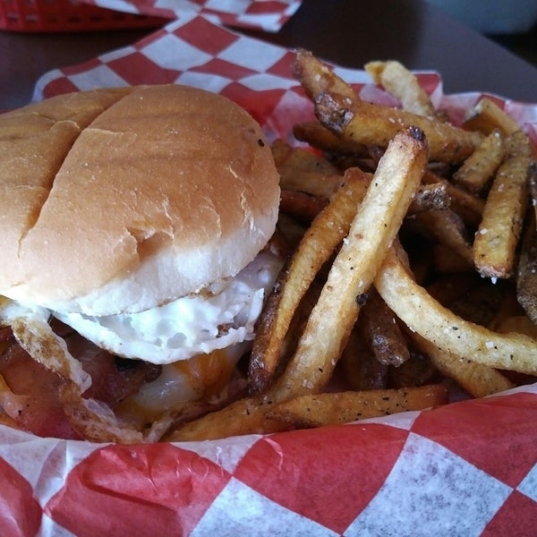 Burgers by Biggs - 18 tips